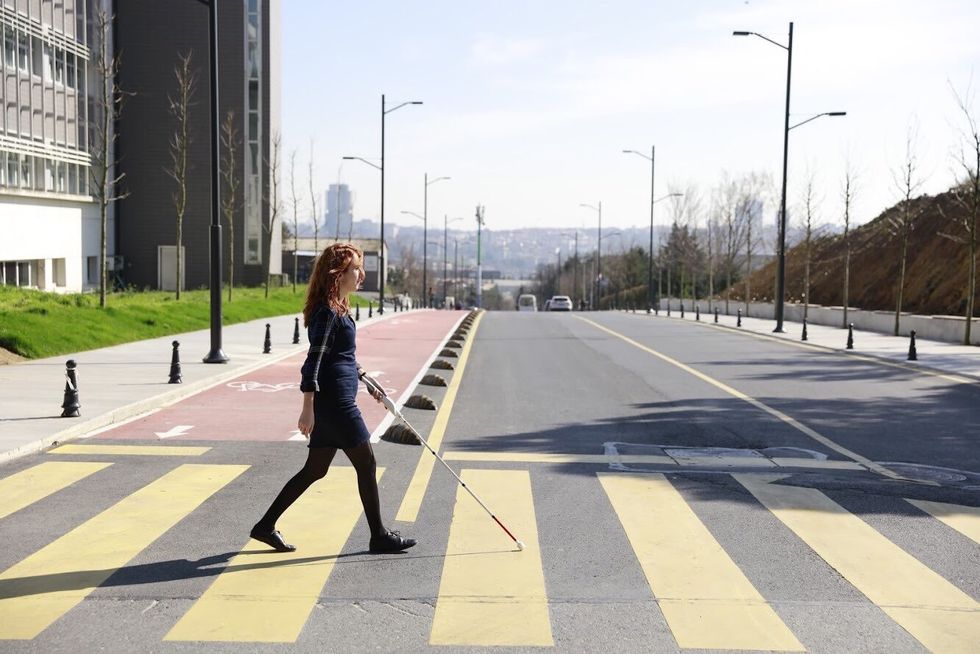 A blind inventor created a 'smart cane' with Google Maps to help ...