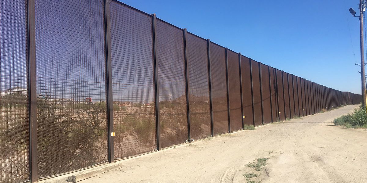 Woman shares experience visiting US-Mexico border - GOOD