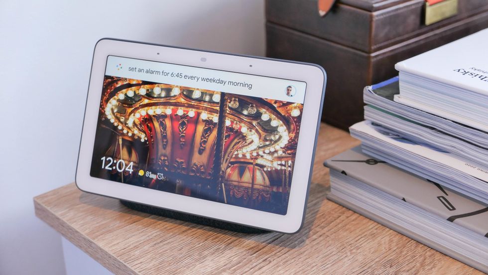 How to set an alarm with the Google Nest Hub smart display - Gearbrain
