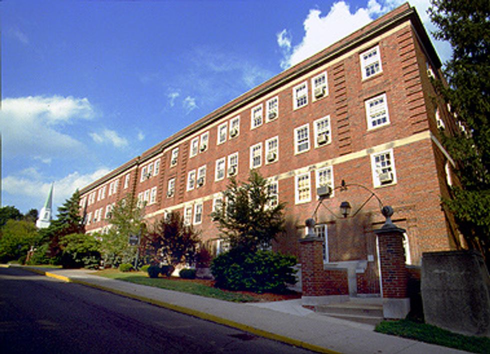 6 Best Dorms For Ohio University Freshmen To Live In