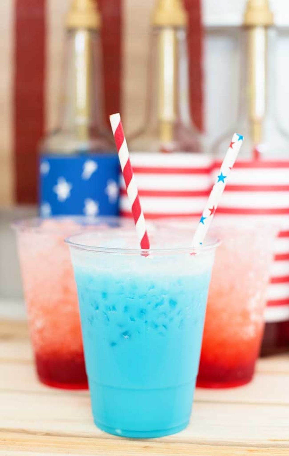 These 4th Of July Mocktails Have Us BUZZING, Alcohol-Free