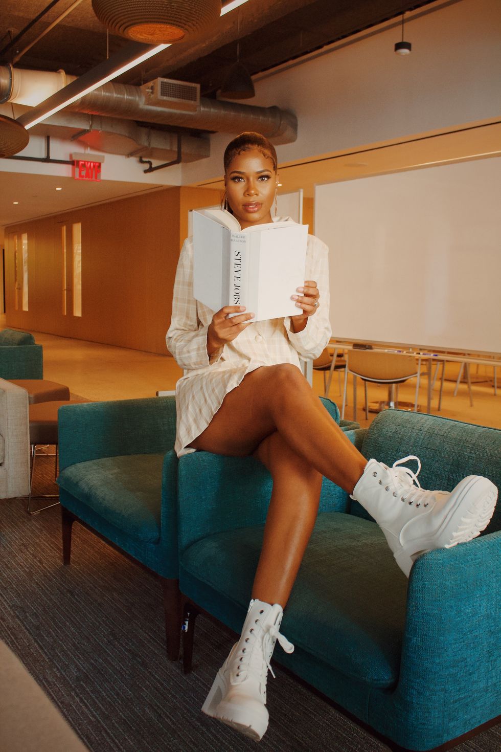 Money Talks: Samari Ijezie, The Female Economist - xoNecole: Women's ...