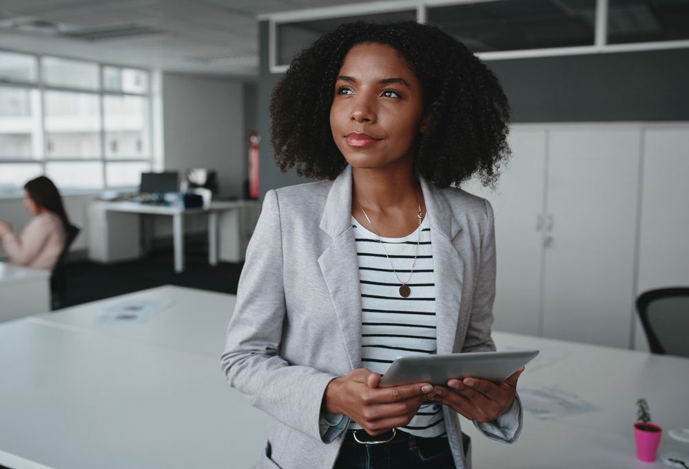 Why You Need To Tap Into Black LinkedIn - xoNecole: Women's Interest ...