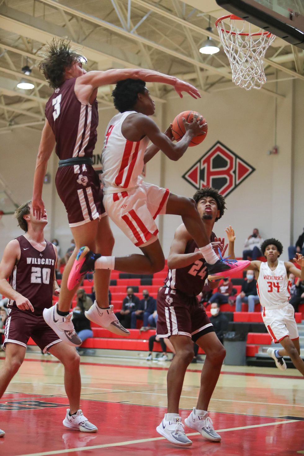 IN FOCUS: Millender brothers sparking undefeated Clear Creek - VYPE