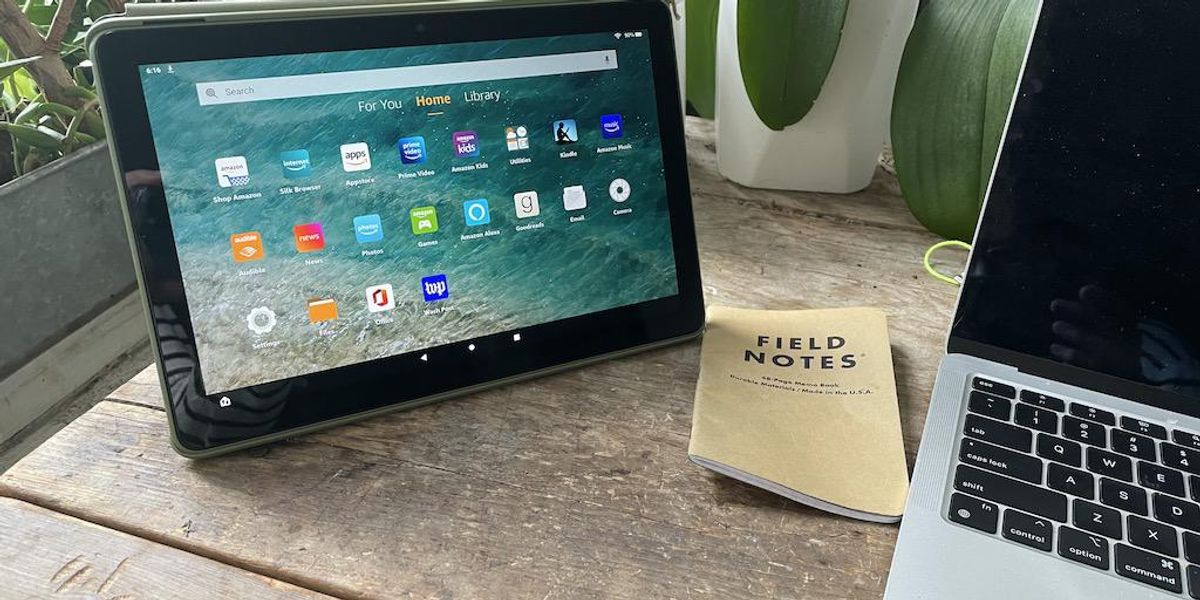 Amazon Fire HD 10 review: This tablet is also a smart home hub - Gearbrain