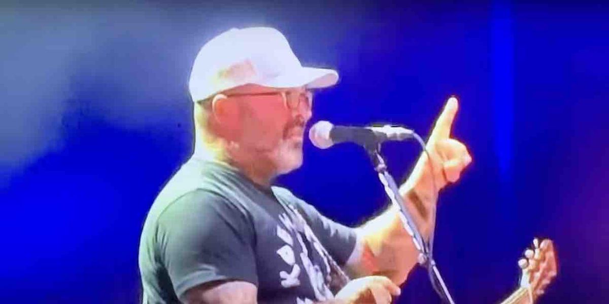 VIDEO: Conservative rocker Aaron Lewis destroys Democrats in blistering ...