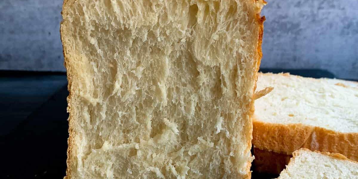 Soft, Fluffy Shokupan (Sandwich Bread) is a Must Try Bread ! | Feeling ...