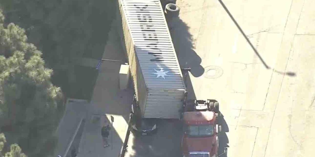 Backlogged shipping containers getting dumped in port neighborhoods due ...