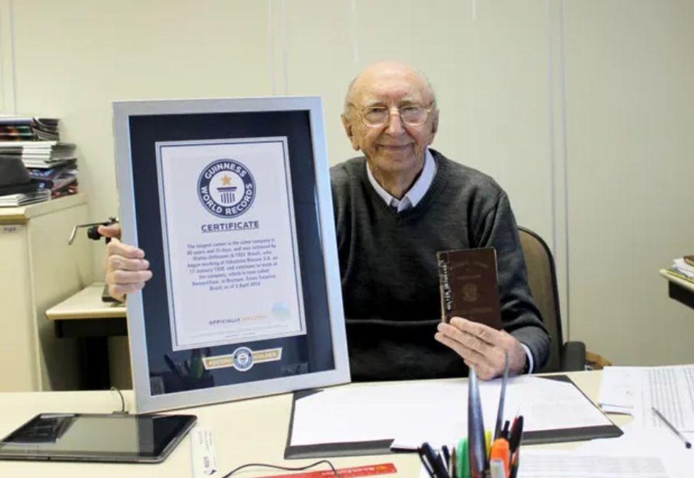 100-year-old man works at same company his whole life. - Upworthy
