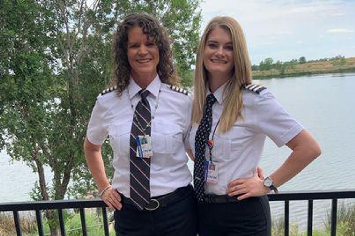 Mom And Daughter Become Co Pilots On Southwest Flight Upworthy