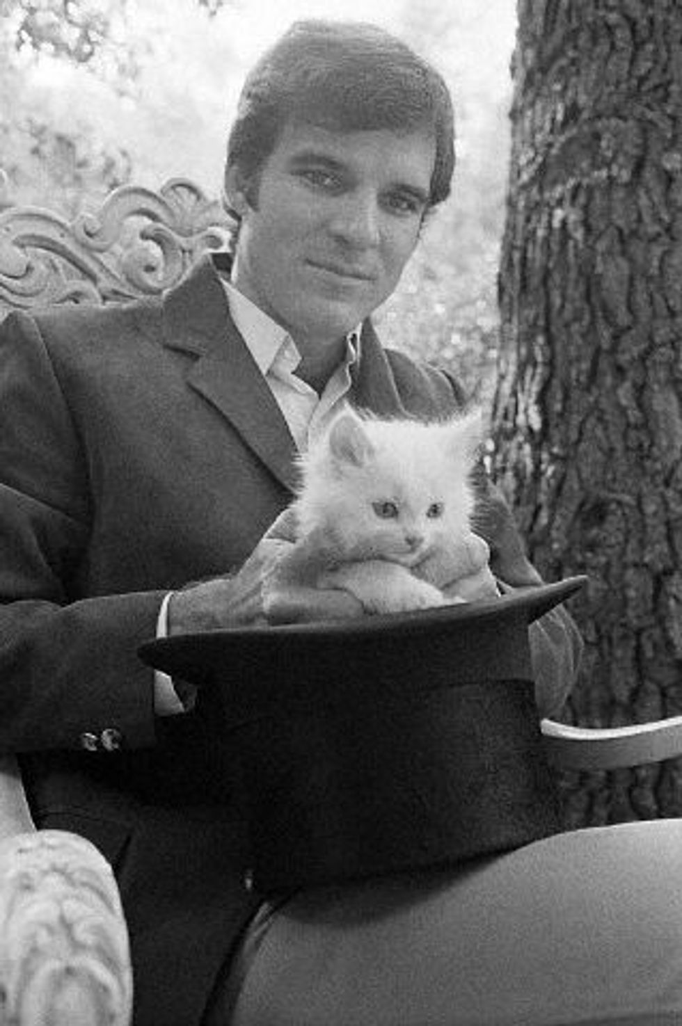 Famous People and Their Cats - Love Meow