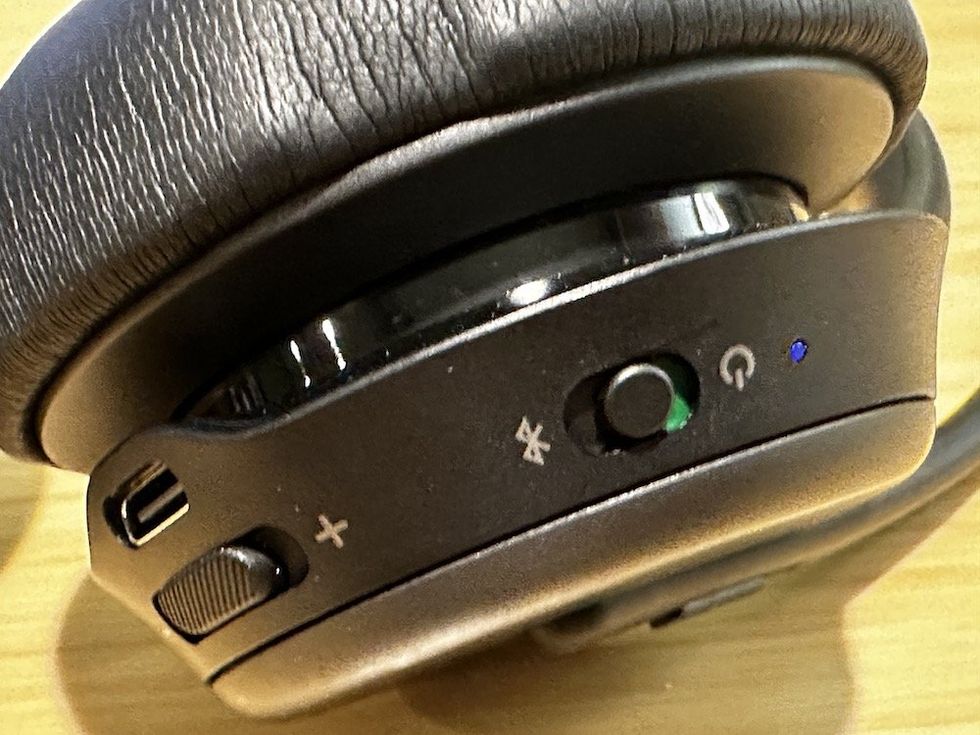 EPOS IMPACT 1061T ANC Double-Sided ANC Headset Review - Gearbrain