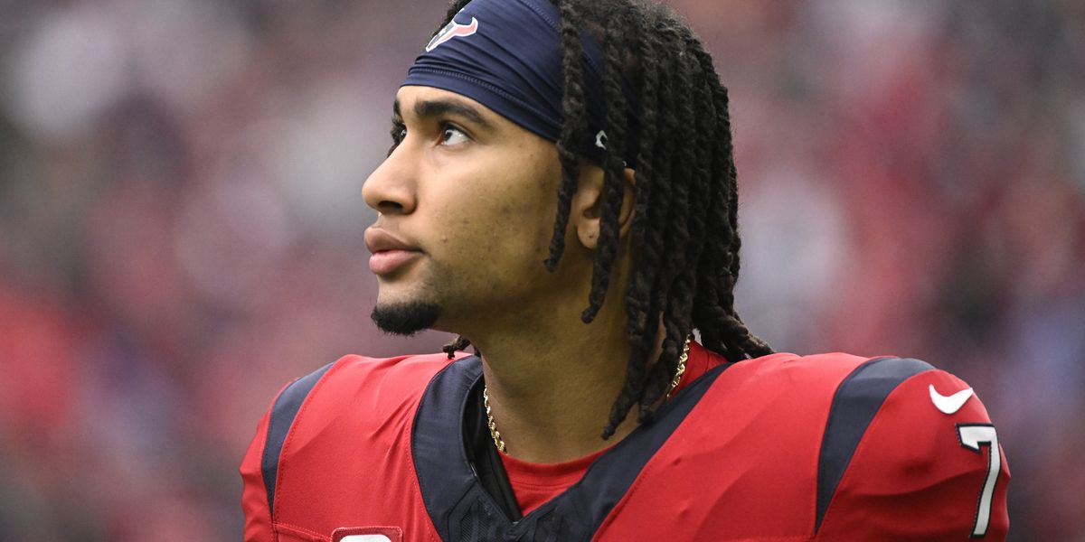 Texans miss late field goal as Jags hold on for 24-21 win - SportsMap