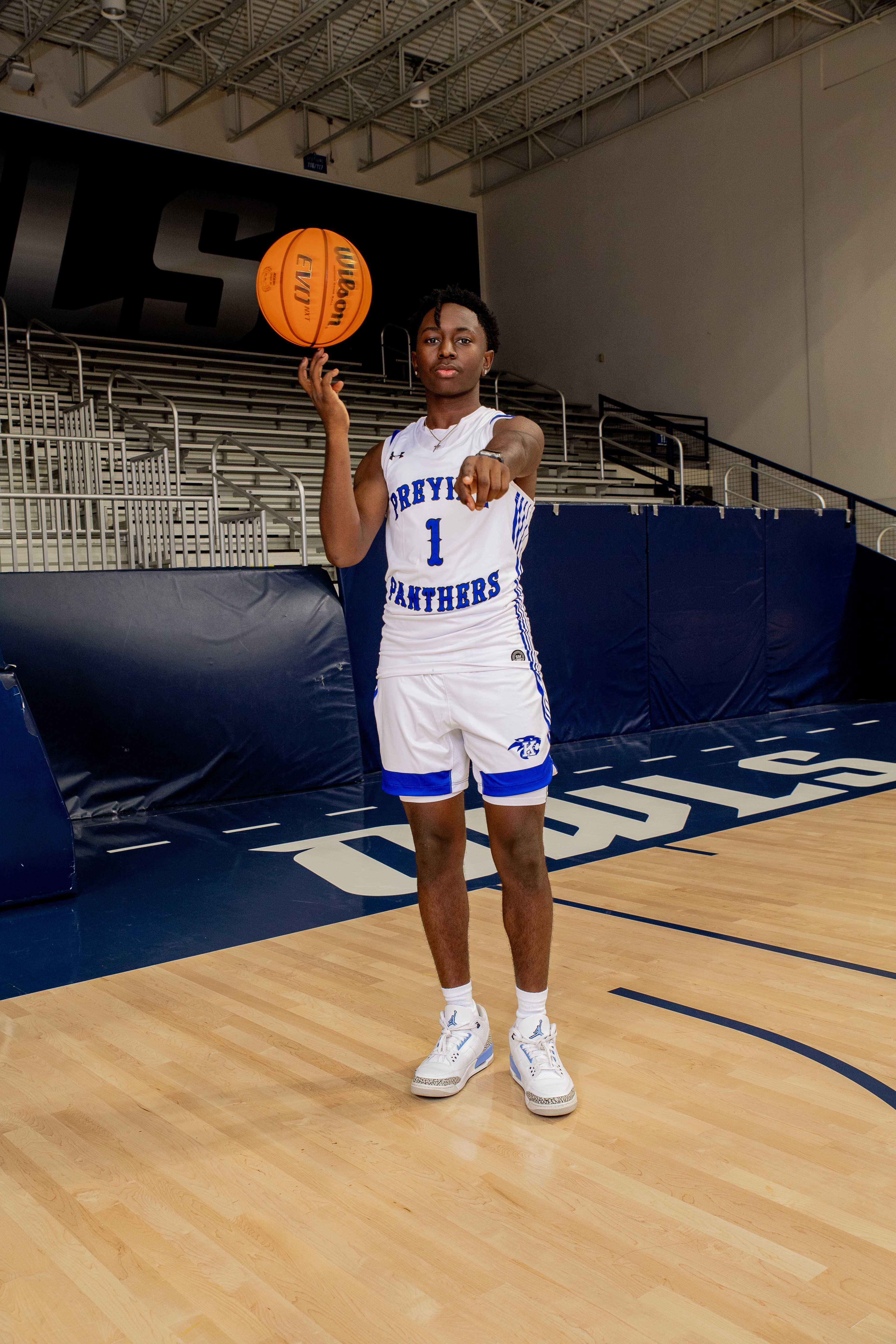 DEFYING THE ODDS: No. 15 C.E. King could shock the district in 2024 - VYPE