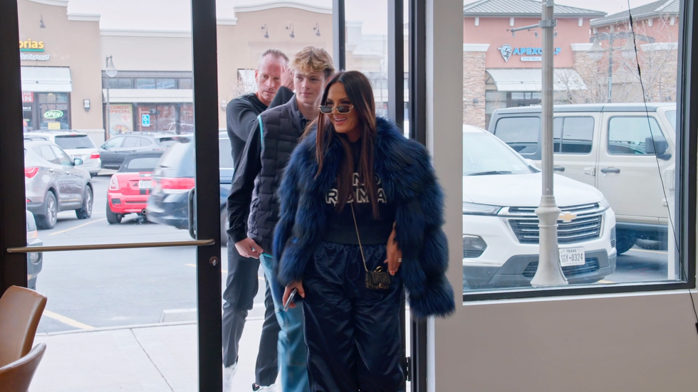 Bravo Fashion Roundup: Lisa Barlow, Erika Jayne, Karen Huger - PAPER ...