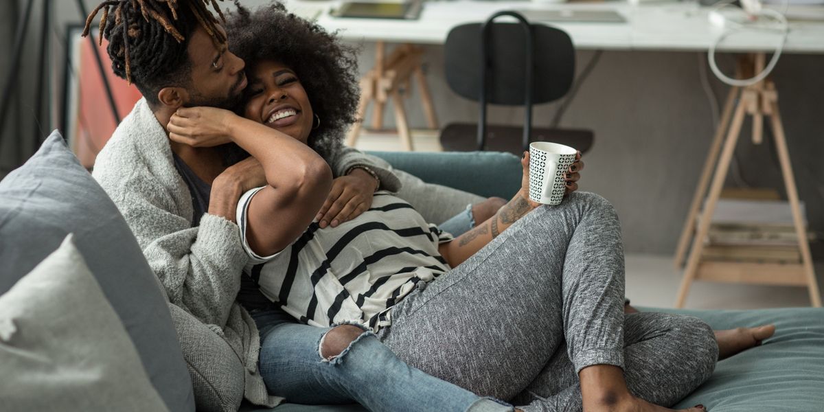 What Is PMI Or Premature Intimacy In Dating? - xoNecole