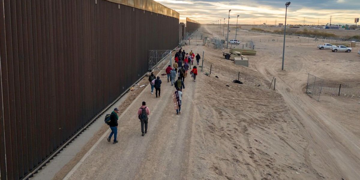 5 SHOCKING crimes the border crisis is bringing to YOUR backyard ...