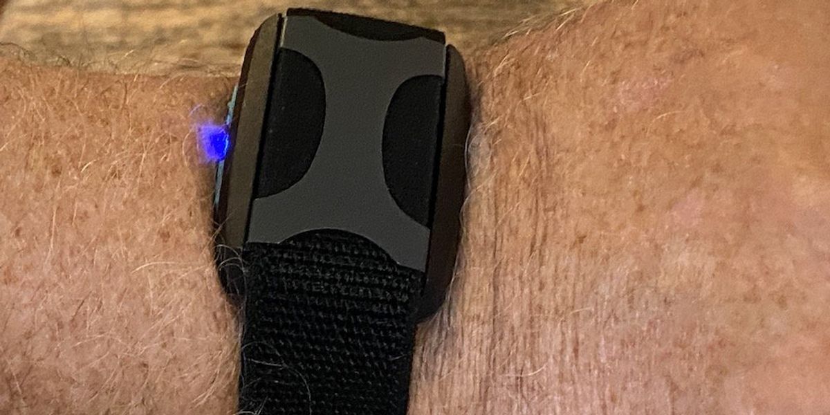 Discover Apollo Wearable: A Smart Stress-Relief Device - Gearbrain