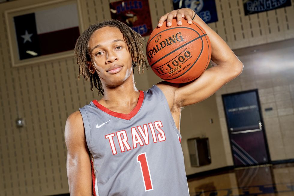 FAT BOY’S PIZZA Player of the Month: Travis’ Mack eclipses 1000-pt mark ...