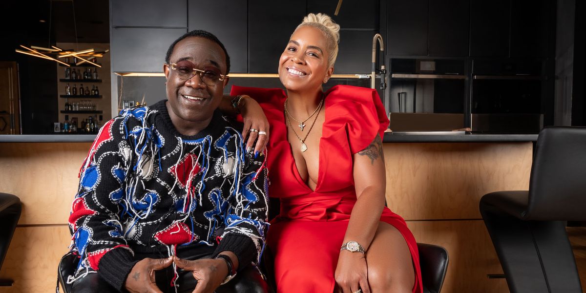 How Douglas Dr. Atiya Parson Earn Six Figures Flipping Homes - xoNecole