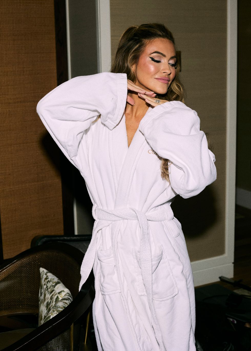 Behind the Scenes of Chrishell Stause's London Show - PAPER Magazine