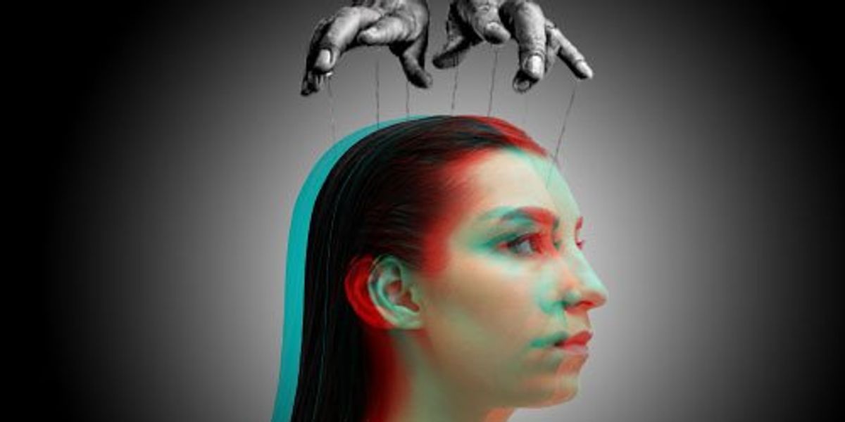 Lovebombing, and Other Manipulation Tactics Explained - Luz Media