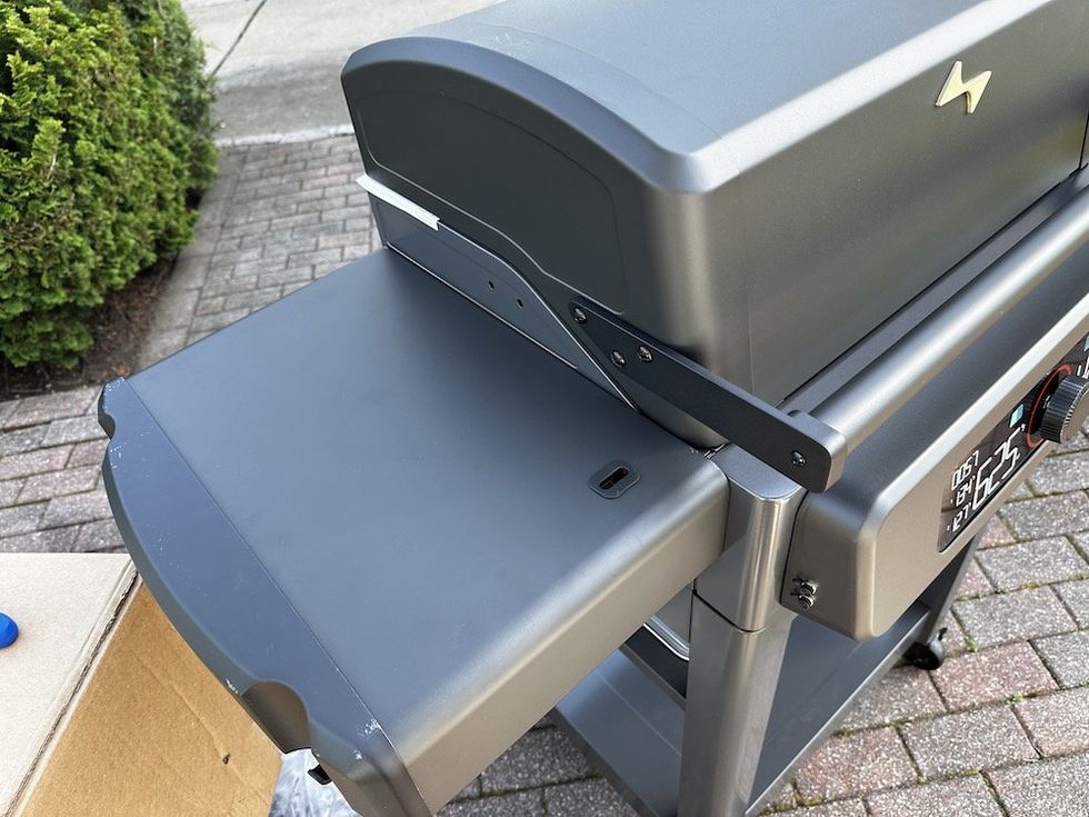 Current Model G Dual Zone Grill: Performance & Precision - Gearbrain