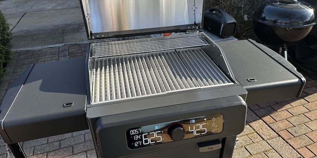 Current Model G Dual Zone Grill: Performance & Precision - Gearbrain
