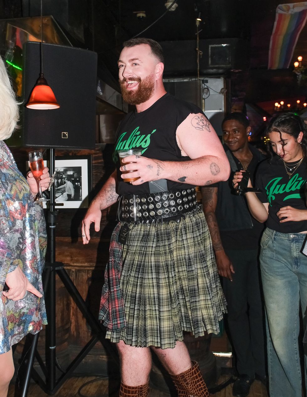 Sam Smith and Alicia Keys Perform at Julius in New York - PAPER Magazine