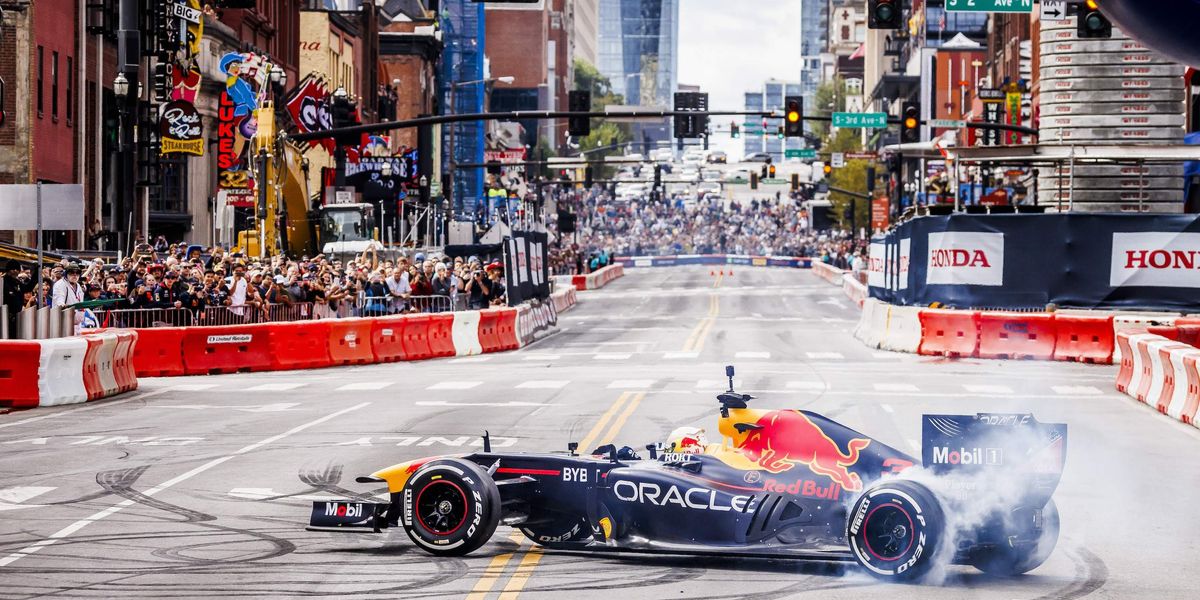 High-tech Formula 1 cars rev engines toward Houston for unique event ...