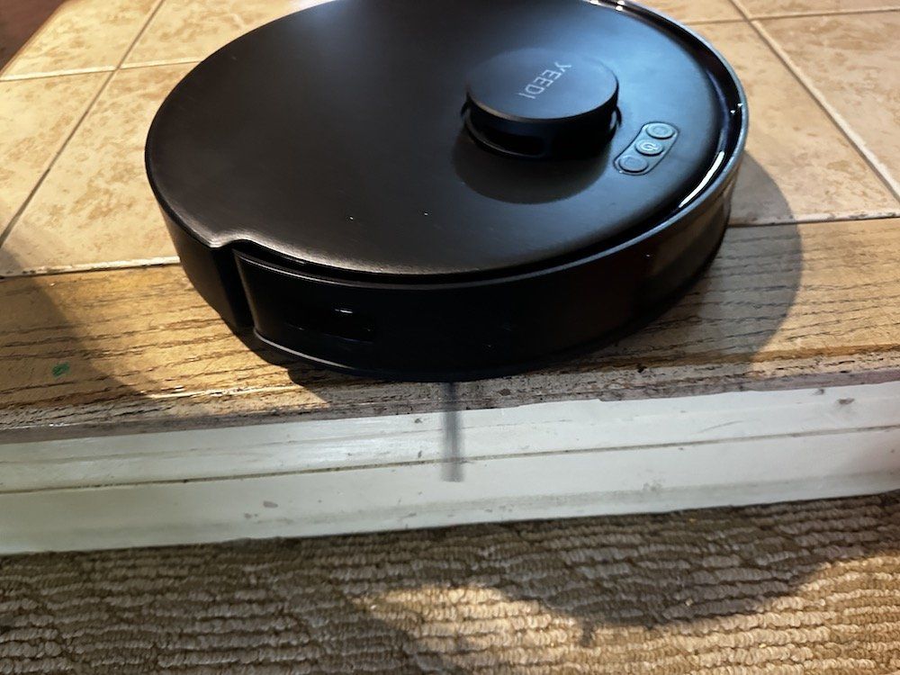 Yeedi C12 Pro Plus: Best Affordable Smart Robot Vacuum 2024 - Gearbrain
