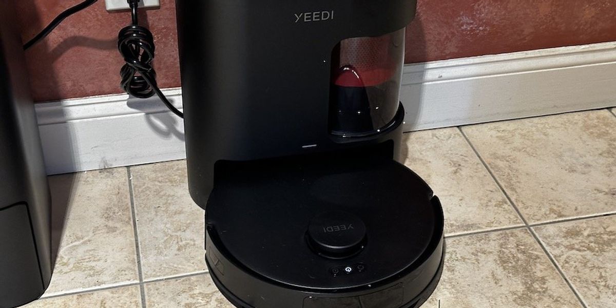 Yeedi C12 Pro Plus: Best Affordable Smart Robot Vacuum 2024 - Gearbrain