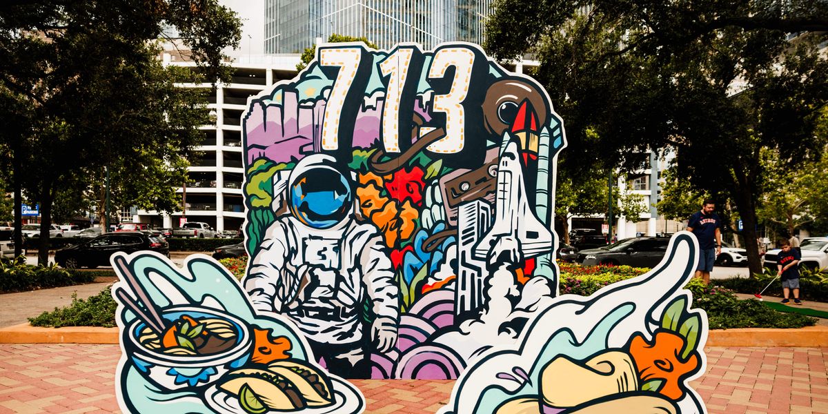 Artist collective brings carbon-absorbing murals to Houston - InnovationMap