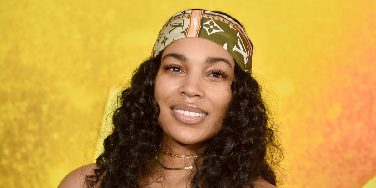 Dreka Gates Wellness Practices Include High Vibe Writing Meditation And Dancing Around Naked