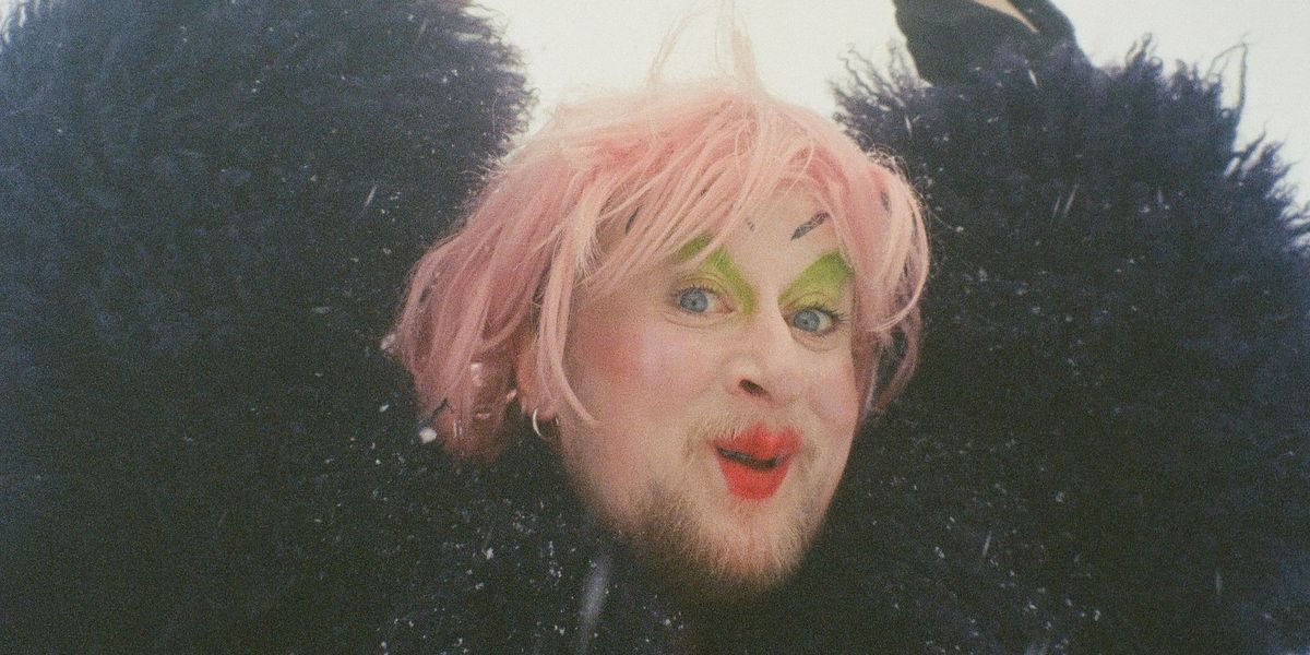 Colin Self Premieres "lemniscate" Music Video - PAPER Magazine