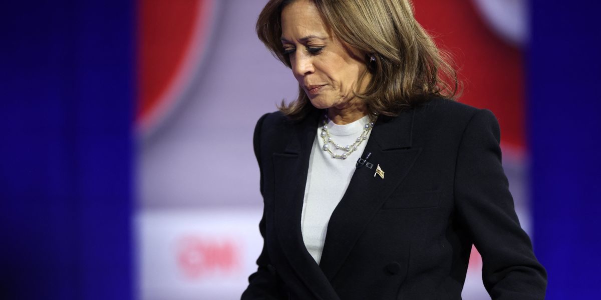 Kamala the ball at CNN's town hall - Glenn Beck