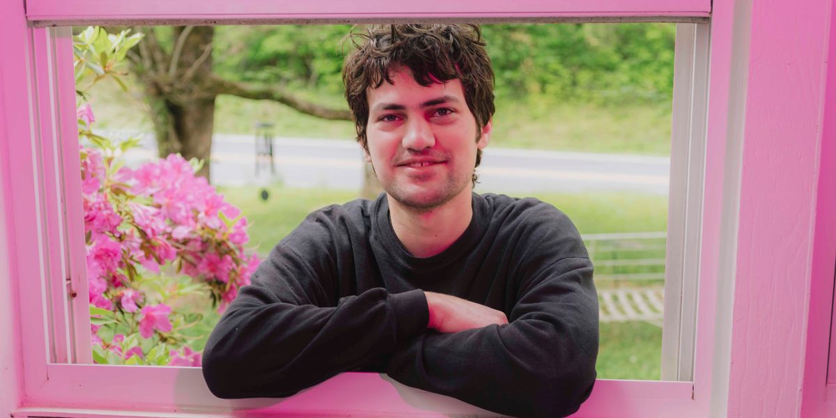 MJ Lenderman Talks "Manning Fireworks" and Late Night - PAPER Magazine