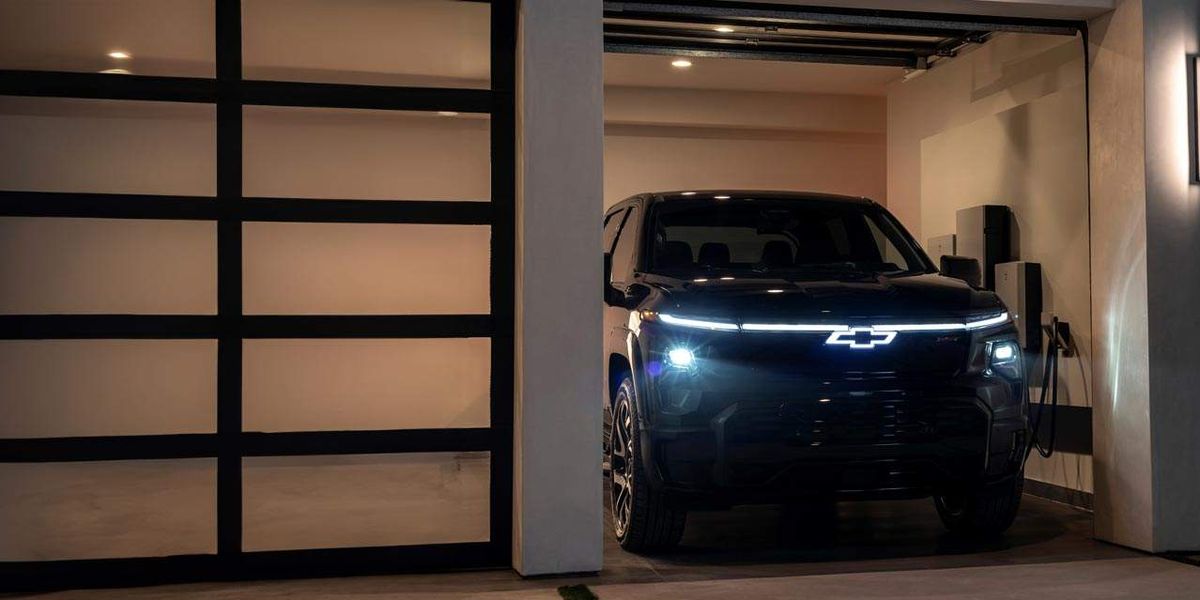 Reliant, GM Energy team up on free renewable energy EV charging ...