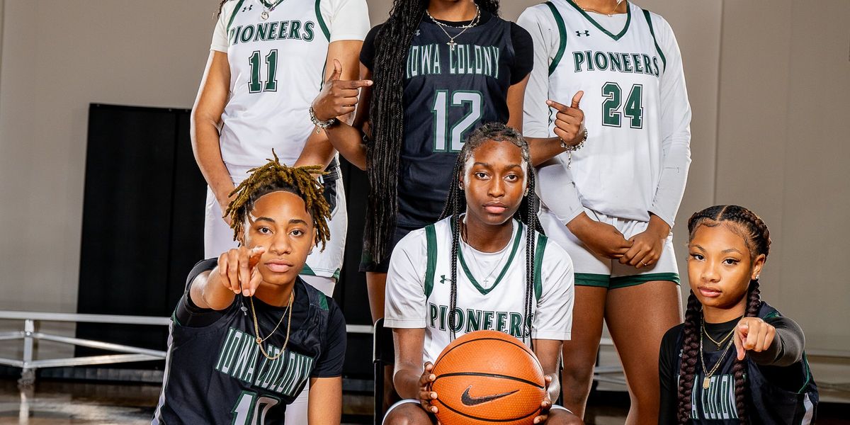 Roberts, Watson headline No. 12 Iowa Colony as they move to Class 5A - VYPE