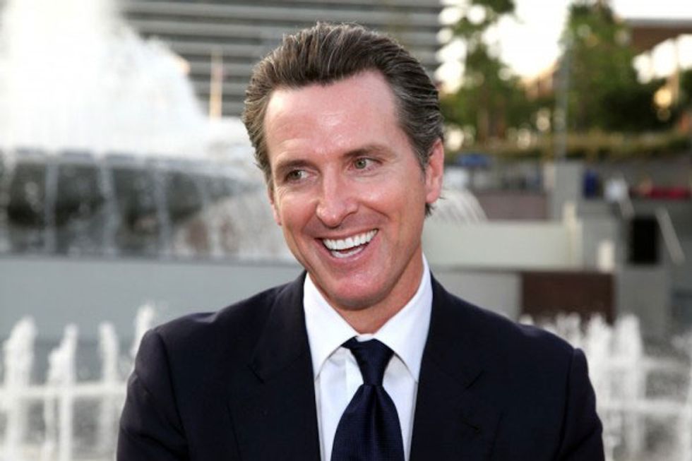 Breaking: Gavin Newsom Gets Hair Wet For Charity - 7x7 Bay Area Breaking: Gavin Newsom Gets Hair Wet For Charity - 7x7 Bay Area