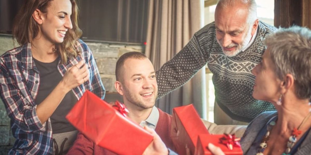Here's the ultimate holiday gift guide for picky relatives - Upworthy