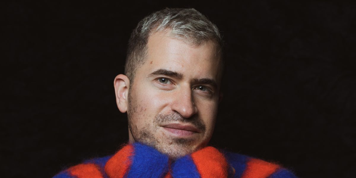 Evan Ross Katz Discusses "The White Lotus" Podcast - PAPER Magazine