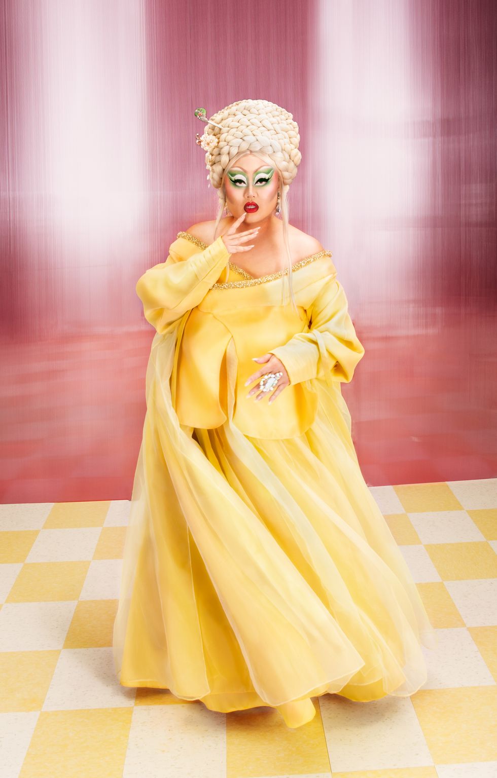 Kim Chi and Sundae Flowers Launch Korean-Inspired Edibles - PAPER Magazine