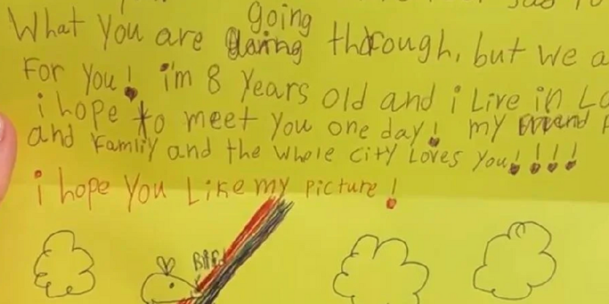 See the amazing hand-written notes an 8-year-old is sending to ...