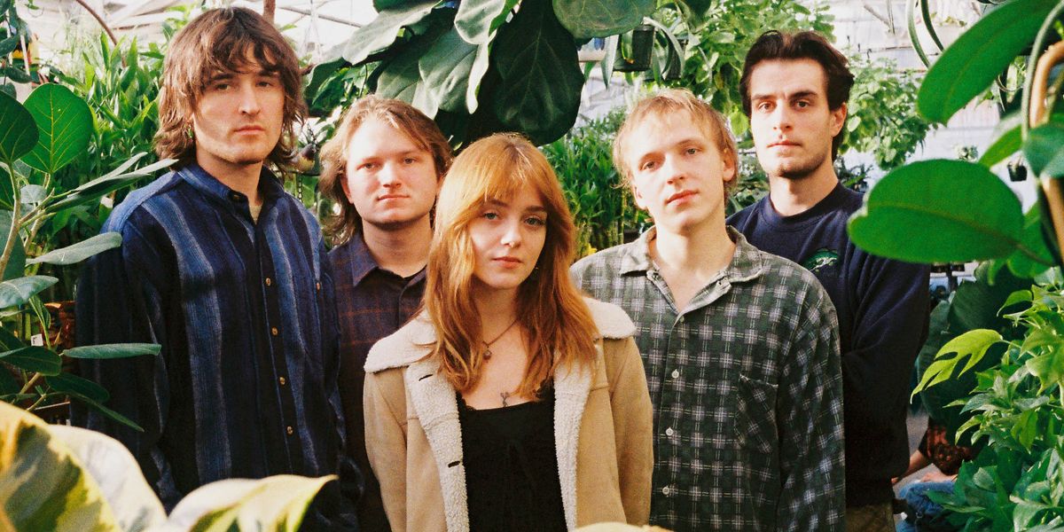 Minneapolis Shoegaze Band she's green Release "Graze" - PAPER Magazine