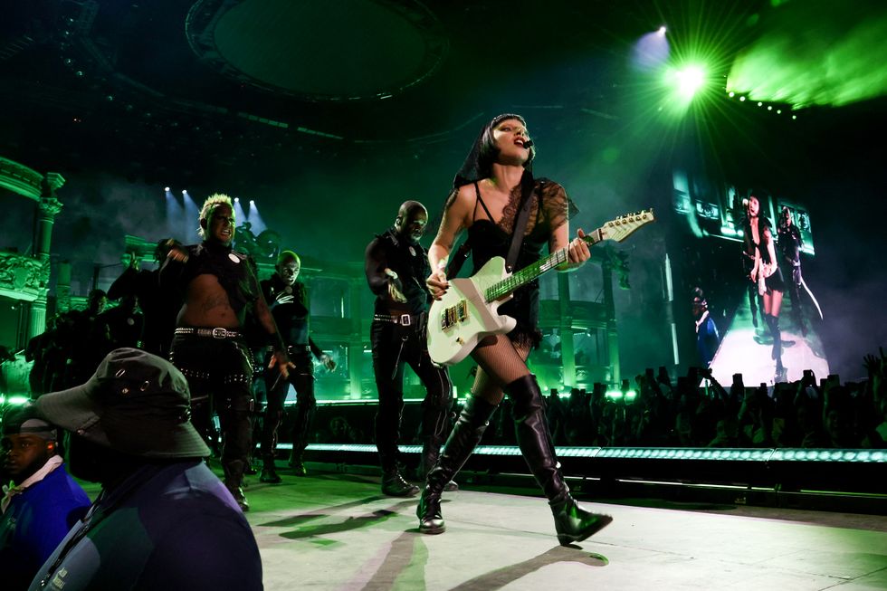 Coachella 2025 Live Review - PAPER Magazine