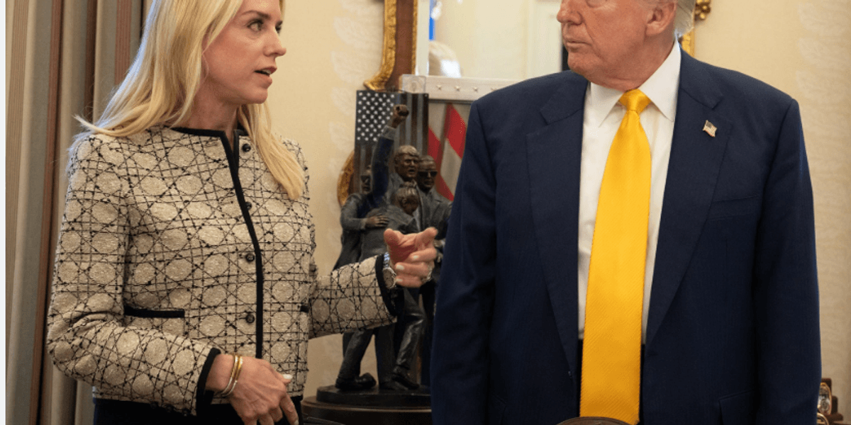 Bondi Responds Feebly To Anti-Semitic Attack On Shapiro Residence ...