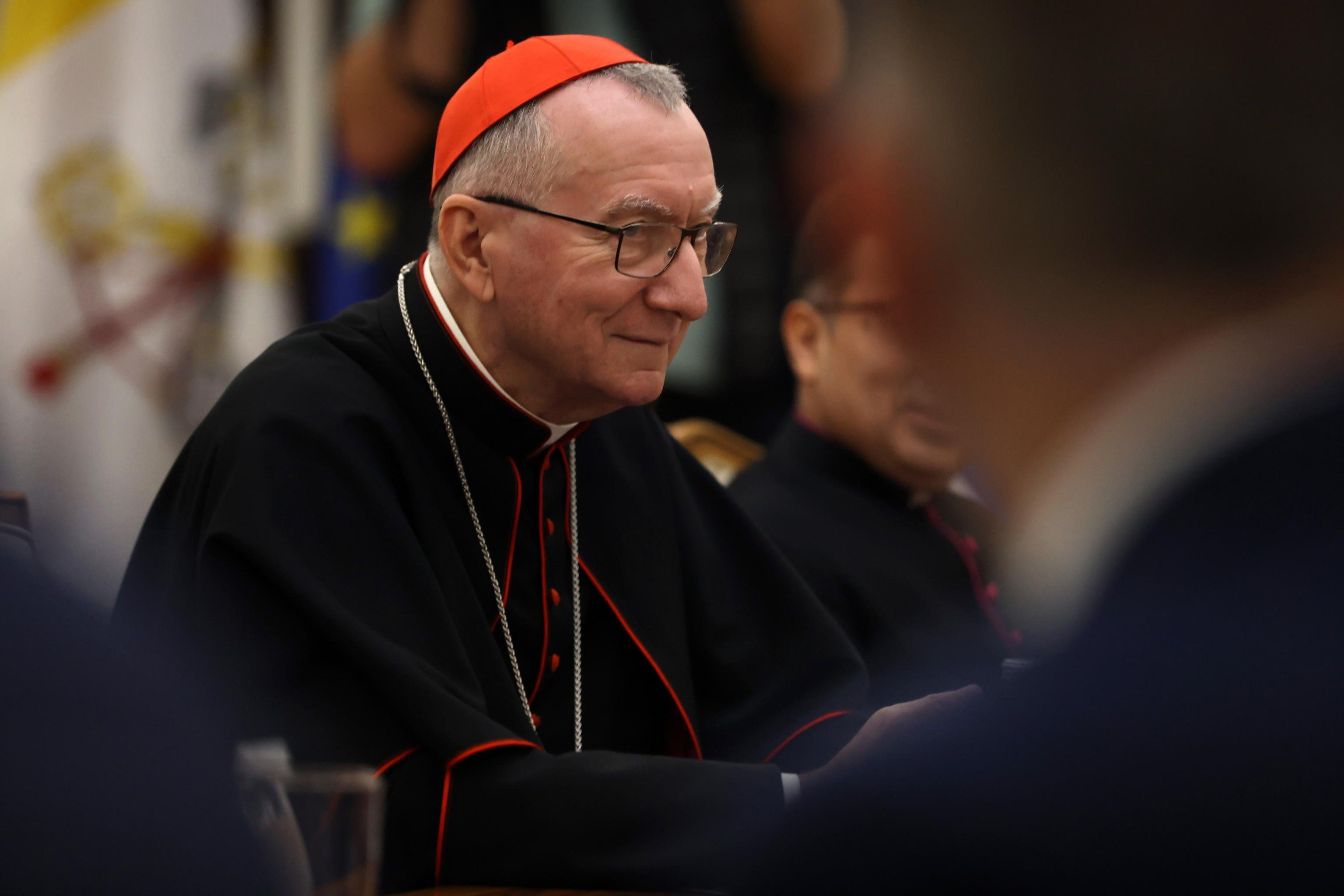 Parolin: «Prevost? Tanta serenità». E può rimanere segretario di Stato ...