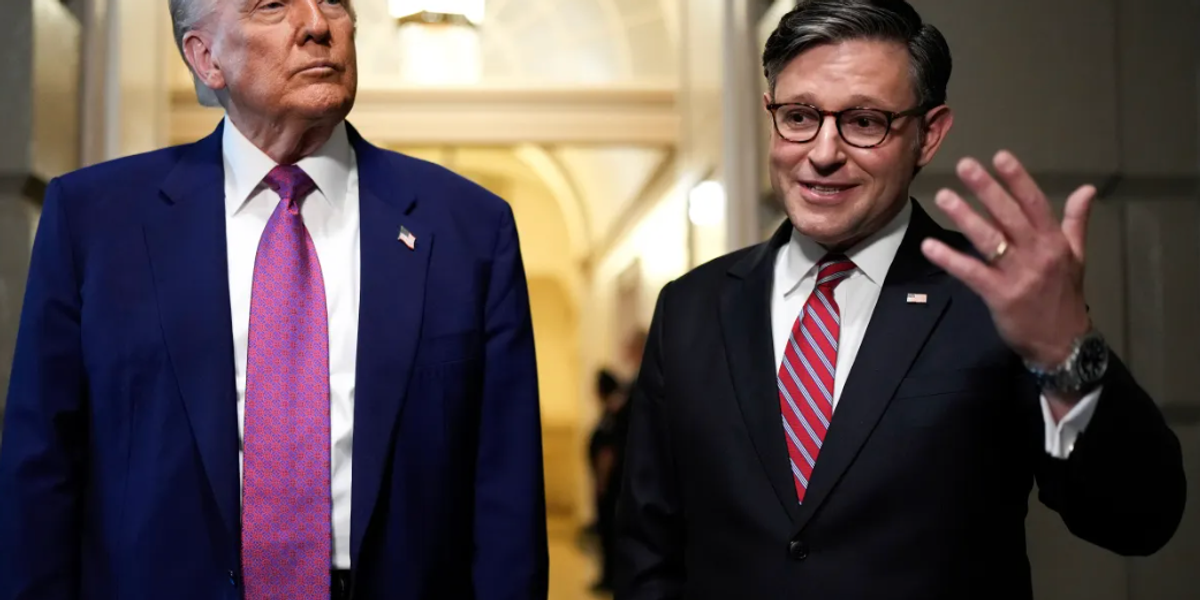 GOP Insiders Fear Trump Economy Is 'Ticking Timebomb' For Midterm ...