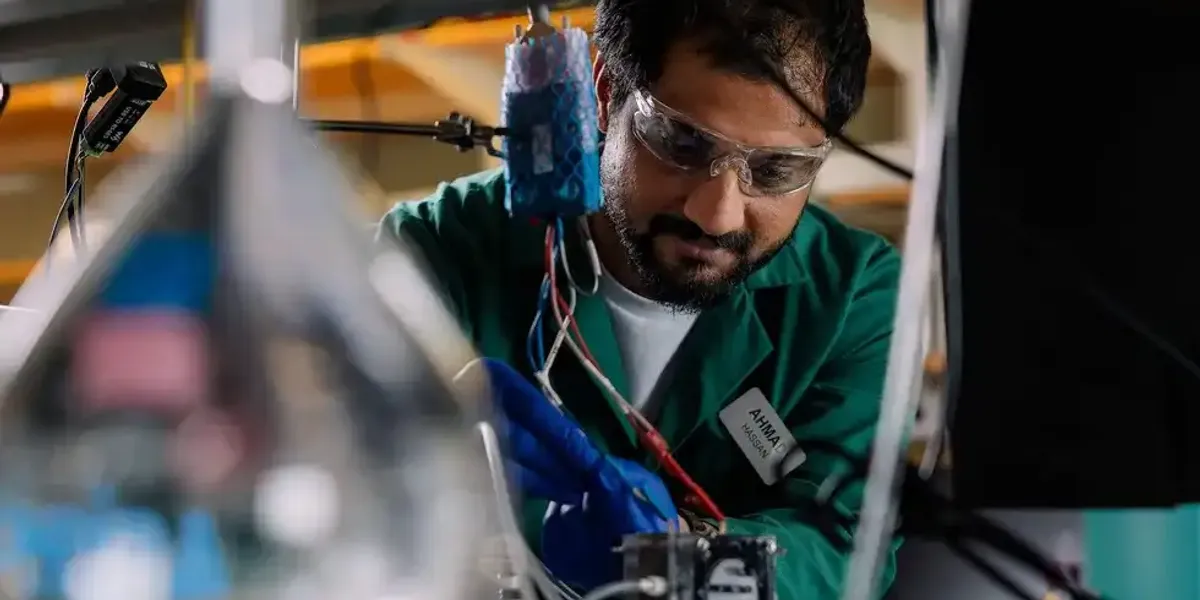 UH researchers make breakthrough in cutting carbon capture costs ...